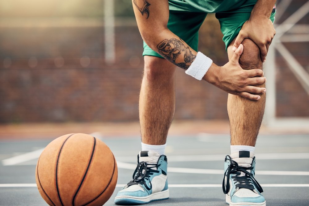 Torn ACL: How reconstructive surgery gets athletes back in the game ...