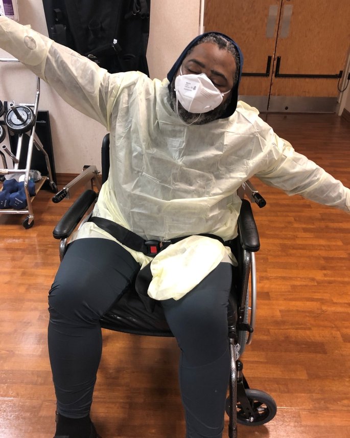 Navy veteran navigates cancer journey from paralysis to remission ...