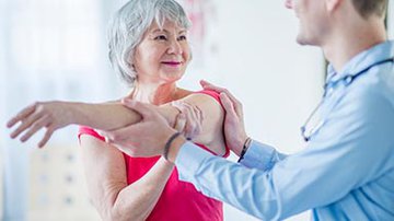 Musculoskeletal Pain | Conditions & Treatments | UTSW Medical Center