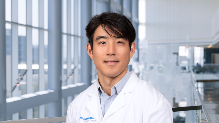 Joseph Joo, M.D.: Internal Medicine | UT Southwestern Medical Center
